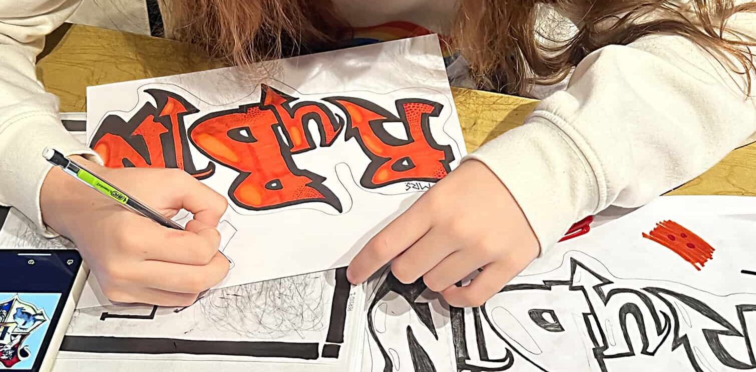Graffiti Name Art Lesson: Student Favorites - Art With Trista